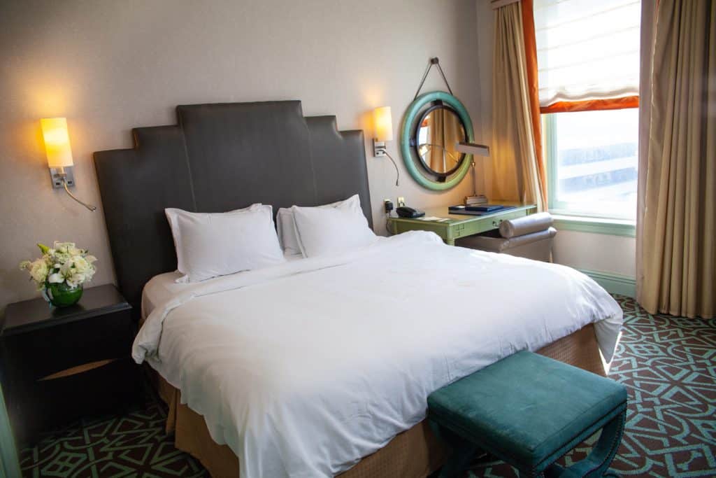 Where to Stay in Downtown Houston: A Review of Hotel Icon - My Curly ...