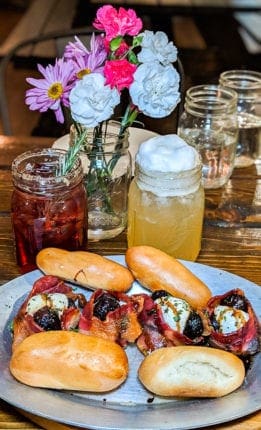 Where to Eat in Ruidoso New Mexico - My Curly Adventures