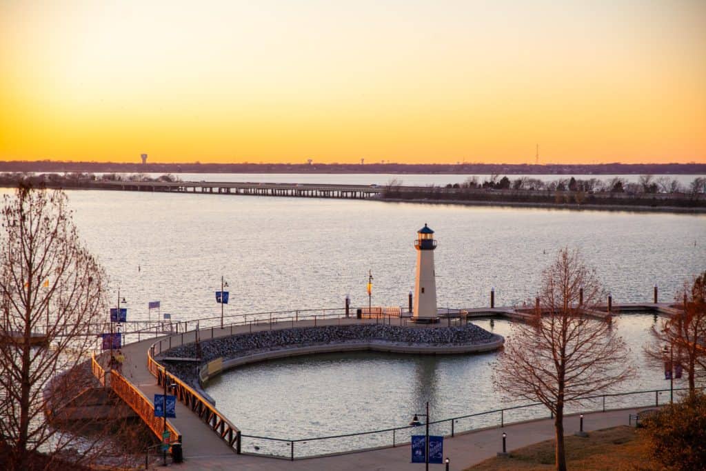 Hilton Rockwall Dallas Lakefront Hotel Review - My Curly Adventures