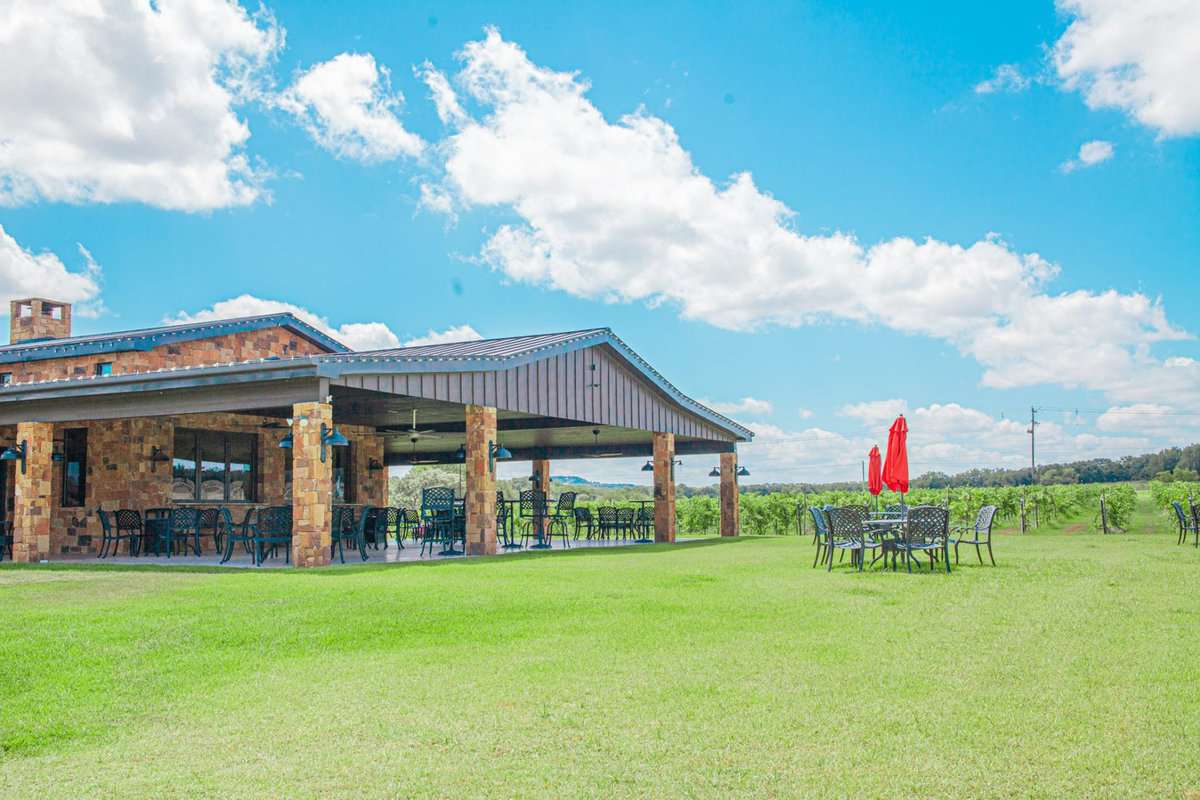 Say Hi in Hye: Things to Do in Hye Texas - My Curly Adventures