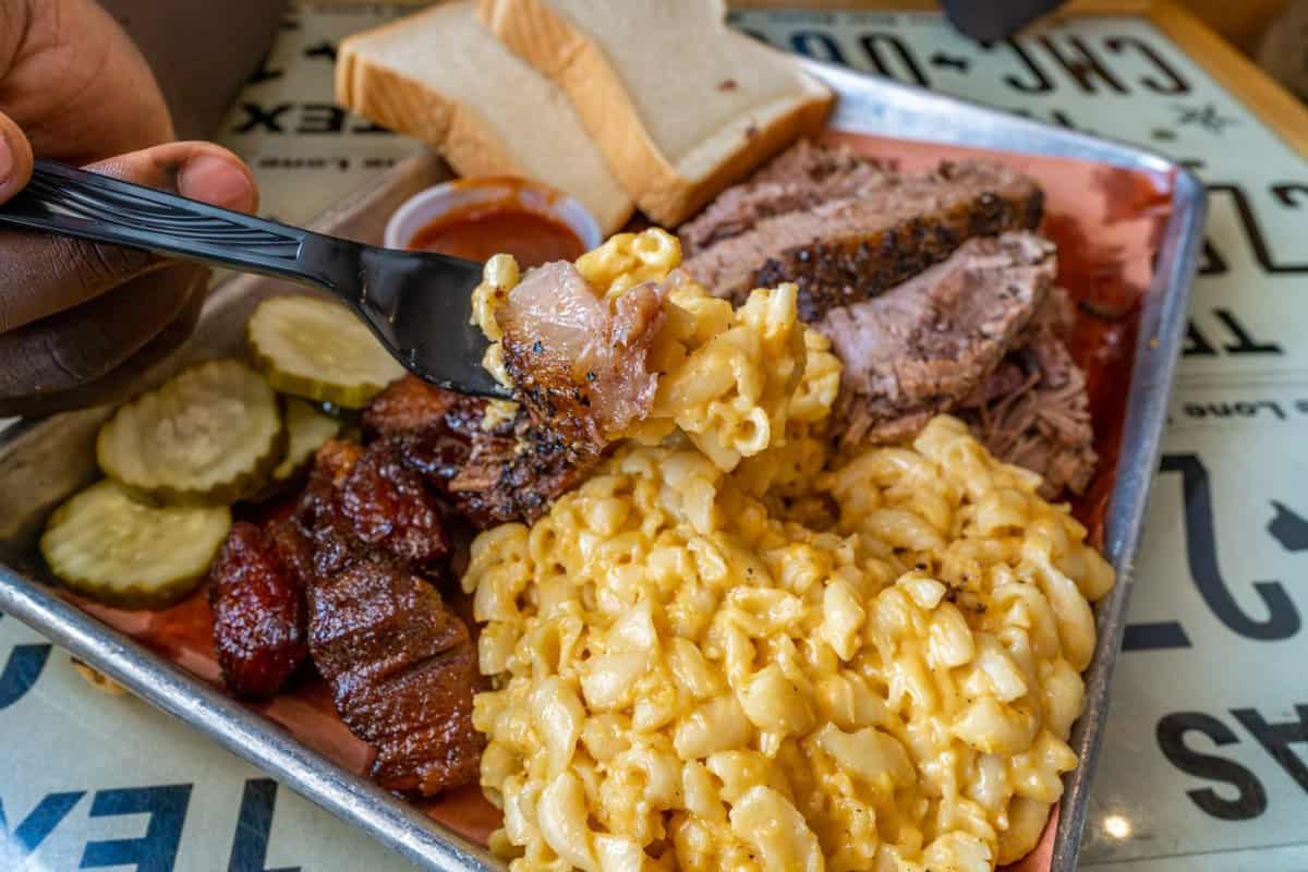 Where to Eat in Bryan TX - My Curly Adventures