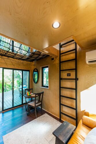 Onera Treehouse Resort Fredericksburg - My Curly Adventures