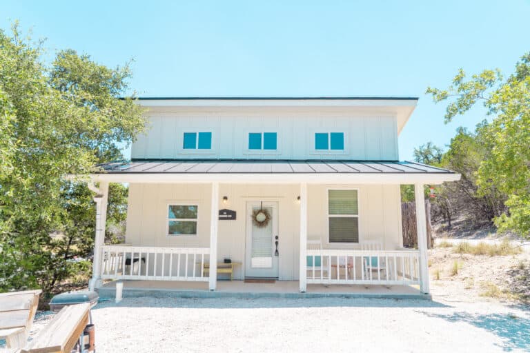 Where to Stay Near San Antonio TX: Bird Haus Farms - My Curly Adventures