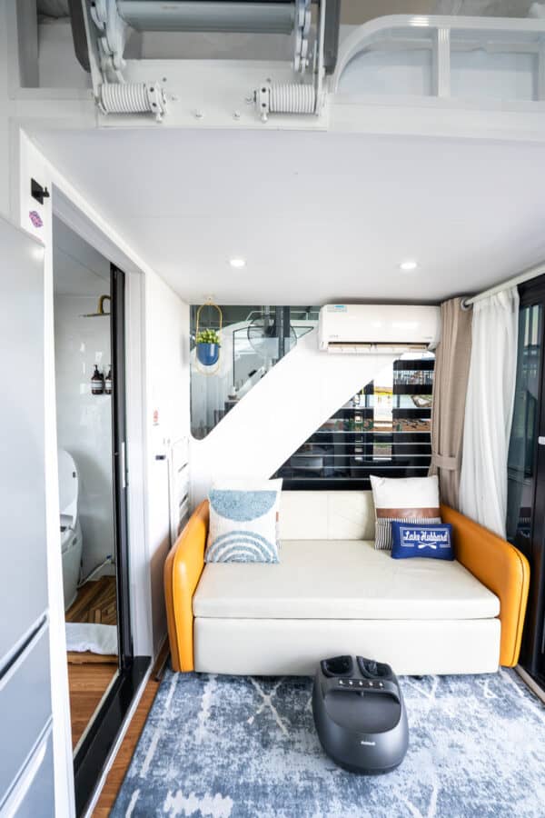 The Floatel: A Luxurious Boat Stay at Sapphire Bay Marina - My Curly ...