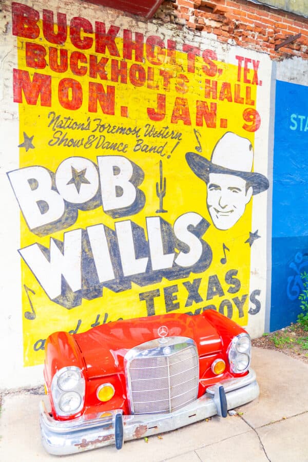 20+ Best Things to Do in Calvert TX - My Curly Adventures