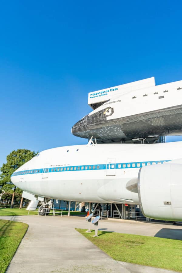 20+ Epic Fall Activities in Houston You Can’t Miss - My Curly Adventures