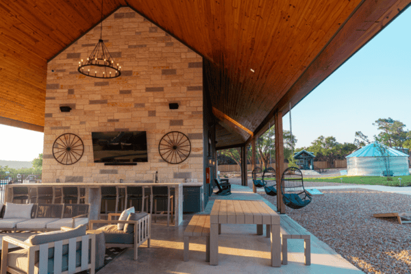 A Review of Horseshoe Ridge RV Resort in Wimberley TX - My Curly Adventures