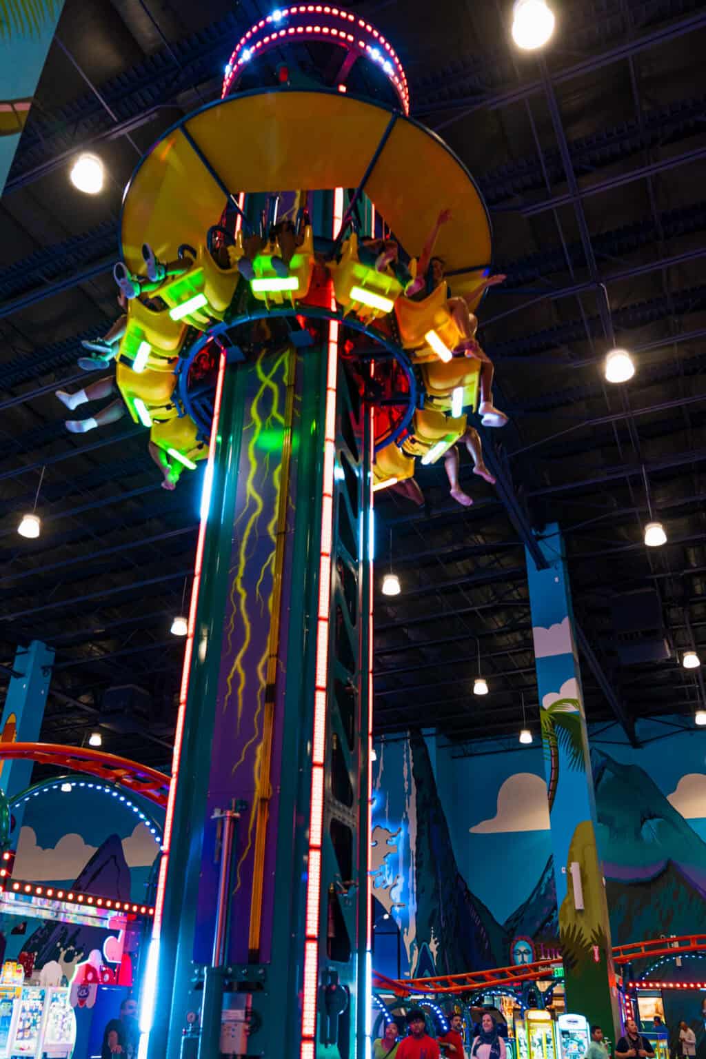 12+ Must-Visit Amusement Parks and Theme Parks in Texas - My Curly ...