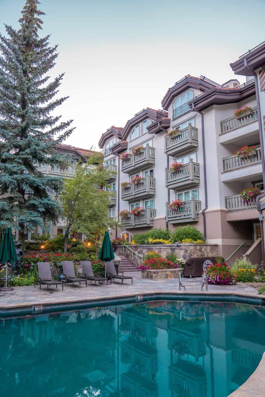A Foodie's Guide to the Best Restaurants in Vail, Colorado - My Curly ...