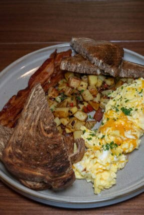 Jack Rabbit Restaurant at OKANA Resort - My Curly Adventures