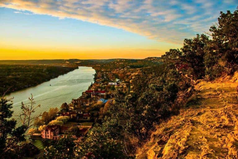 Top Places to Take Photos in Austin - My Curly Adventures