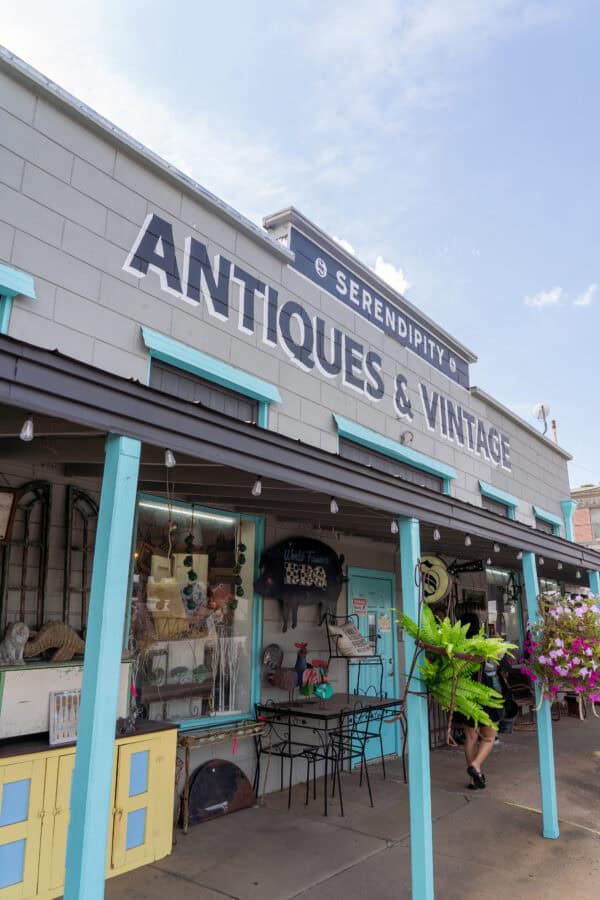 10 Must-Visit Historical Spots in Llano, Texas - My Curly Adventures